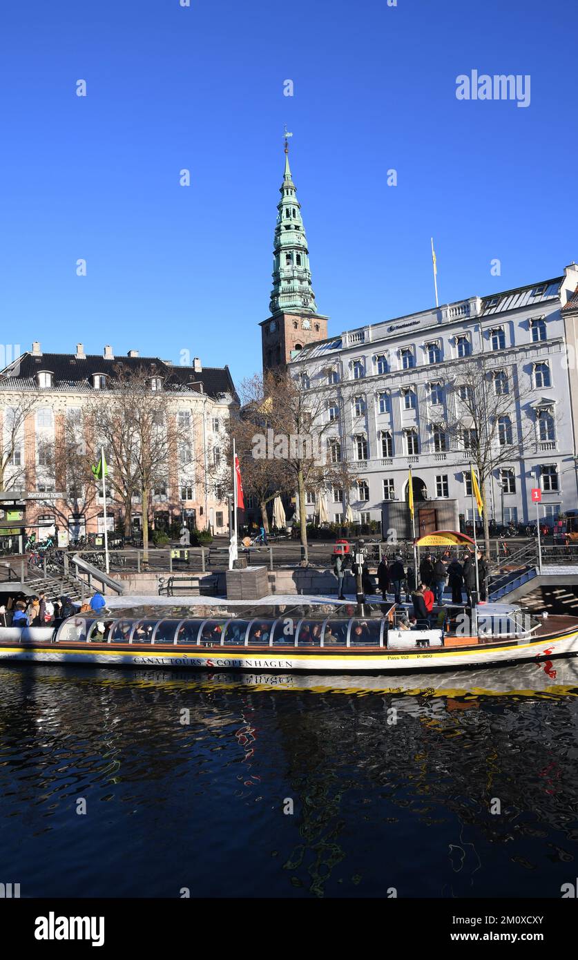 Copenhagen/Denmark/08 December 2022/ Winter tourists boarding on Canal ...
