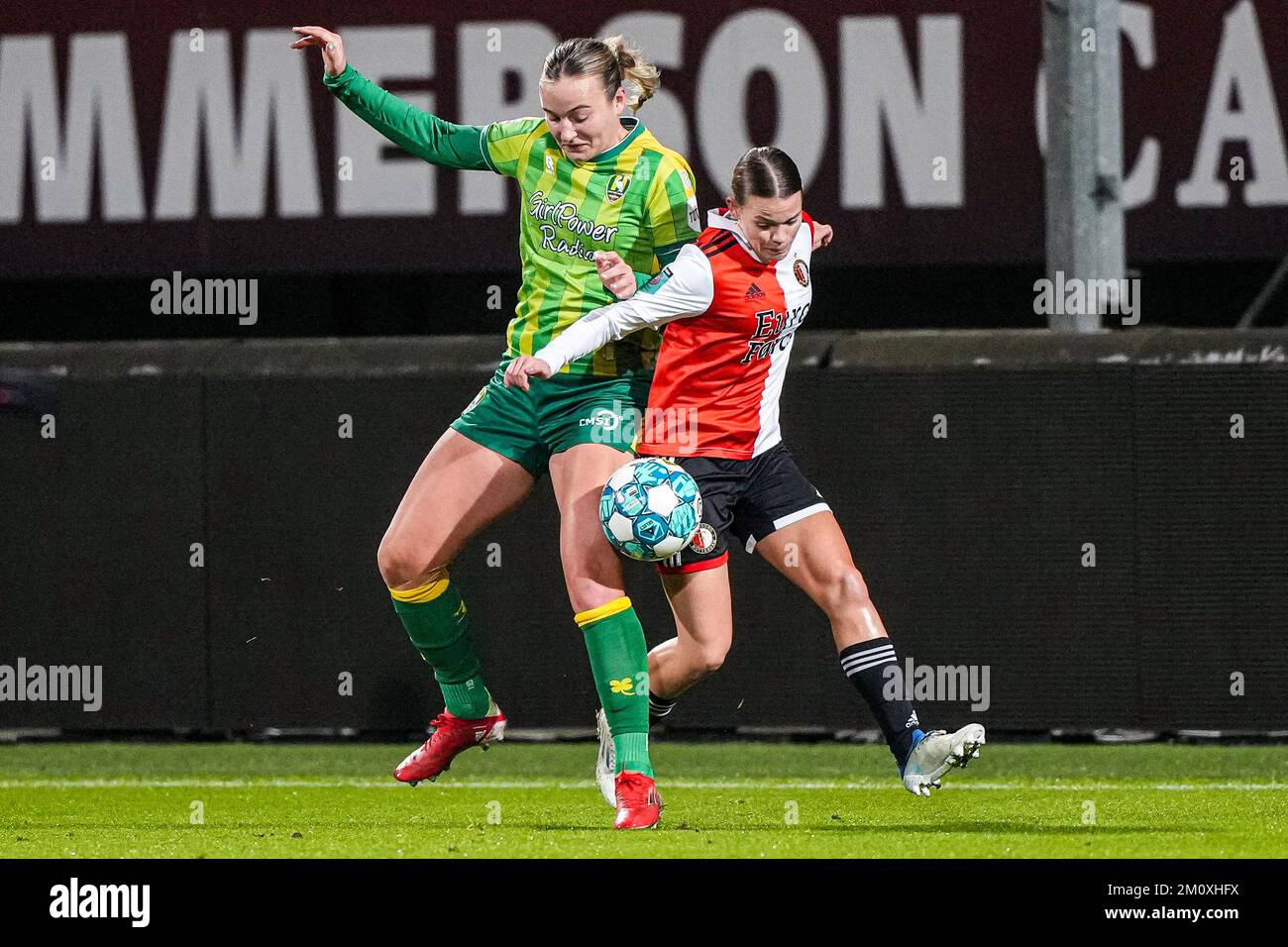 Lobke loonen of ado den haag vrouwen hi-res stock photography and ...