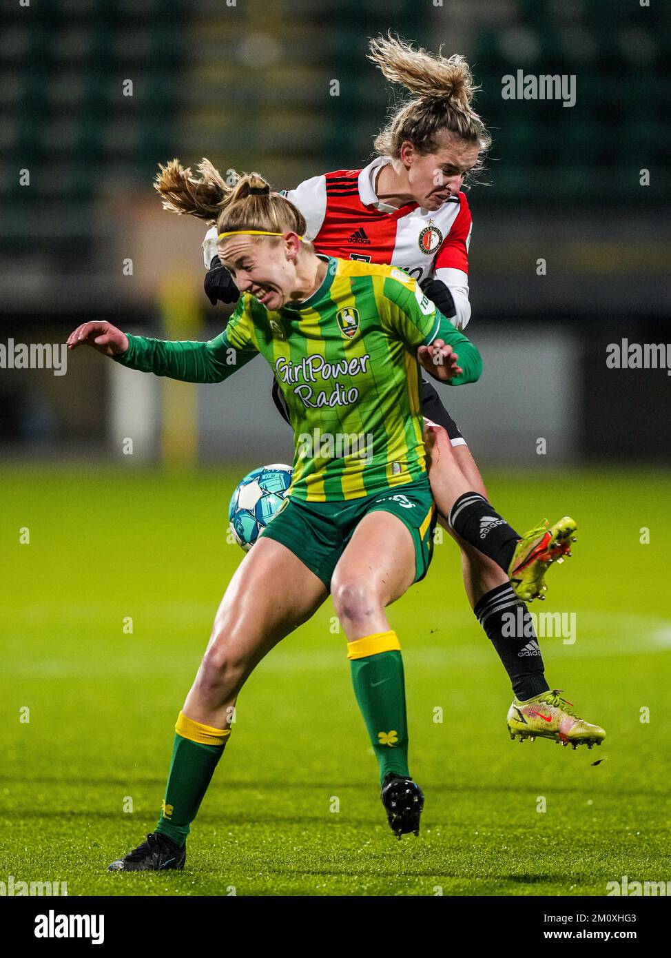 Den Haag - Danielle Noordermeer of ADO Den Haag Vrouwen, Maxime Bennink ...
