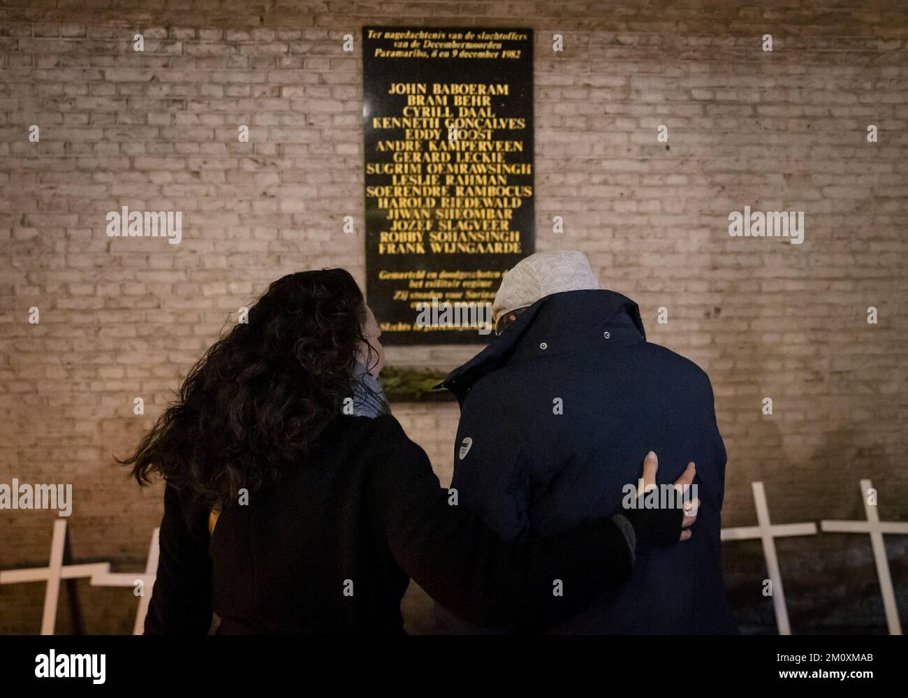 AMSTERDAM - 08/12/2022, Interested parties during the commemoration of ...