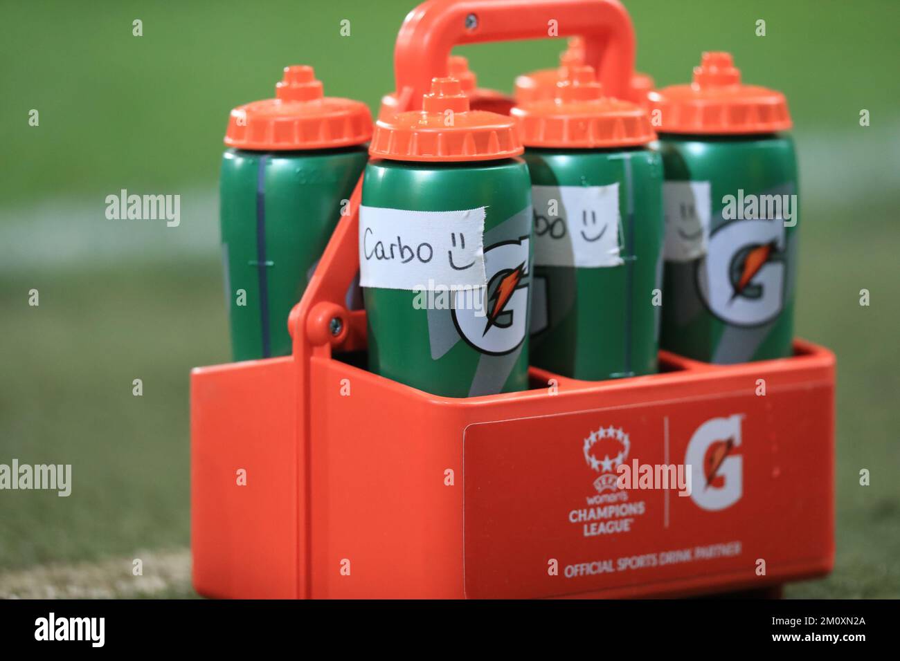 Gatorade bottles hi-res stock photography and images - Alamy