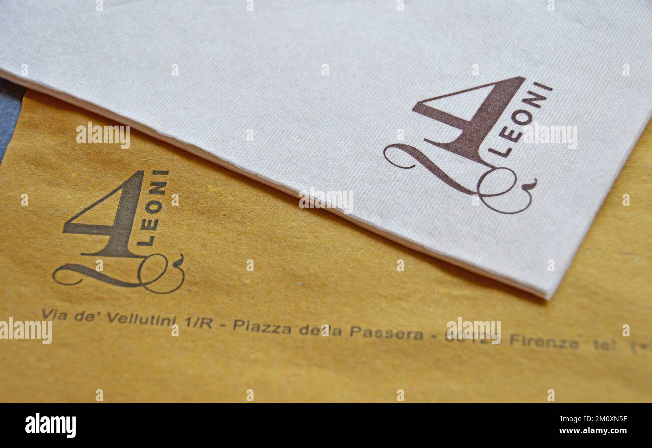 Passera square hi-res stock photography and images - Alamy