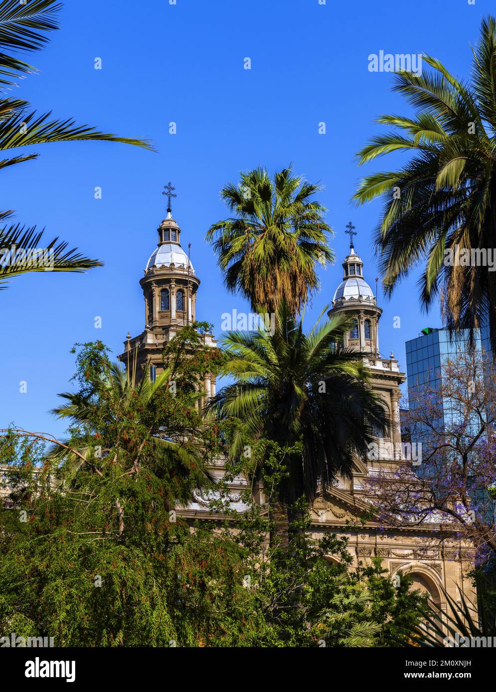 Chile santiago de metropolitan hi-res stock photography and images - Alamy