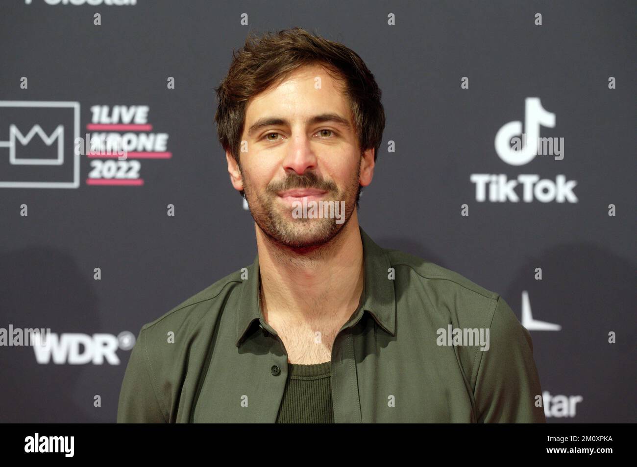 1live logo hi-res stock photography and images - Alamy