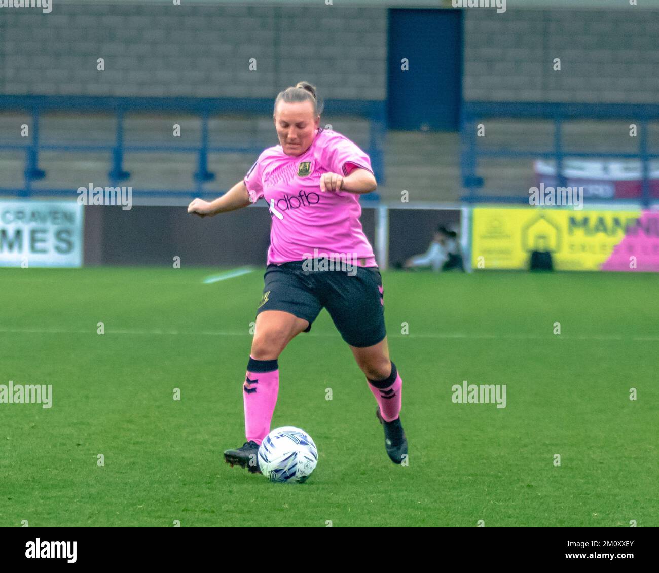 New Bucks Head Stadium Telford,United Kingdom 27 November 2022 : Kim ...