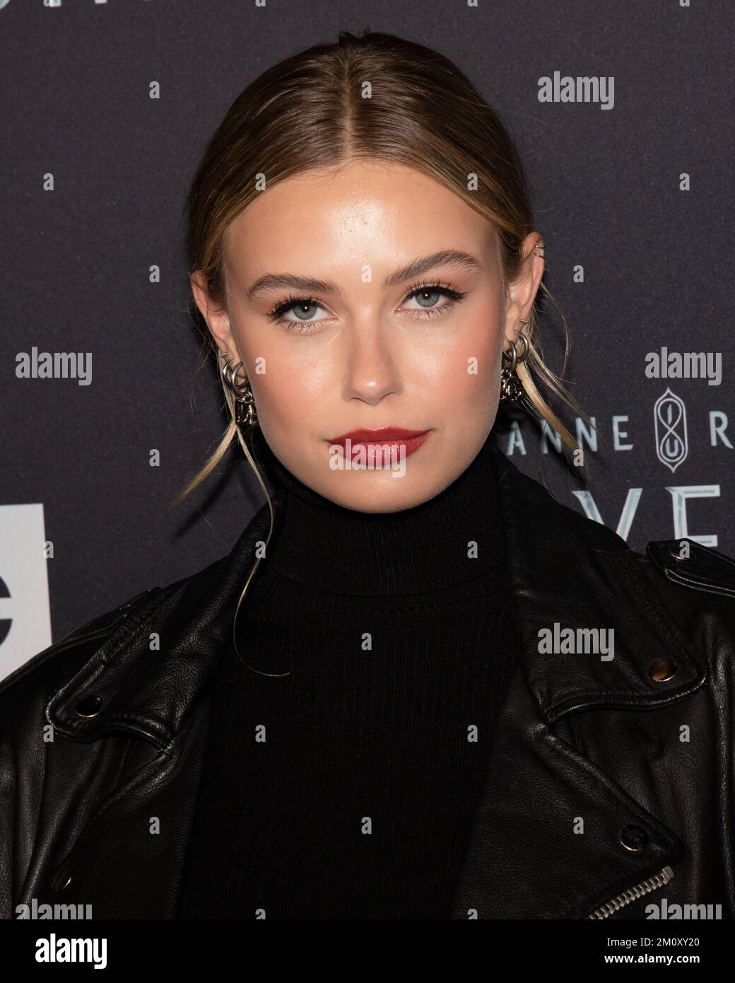 07 December 2022 - Los Angeles, California - Elizabeth Jamrozy. Los ...