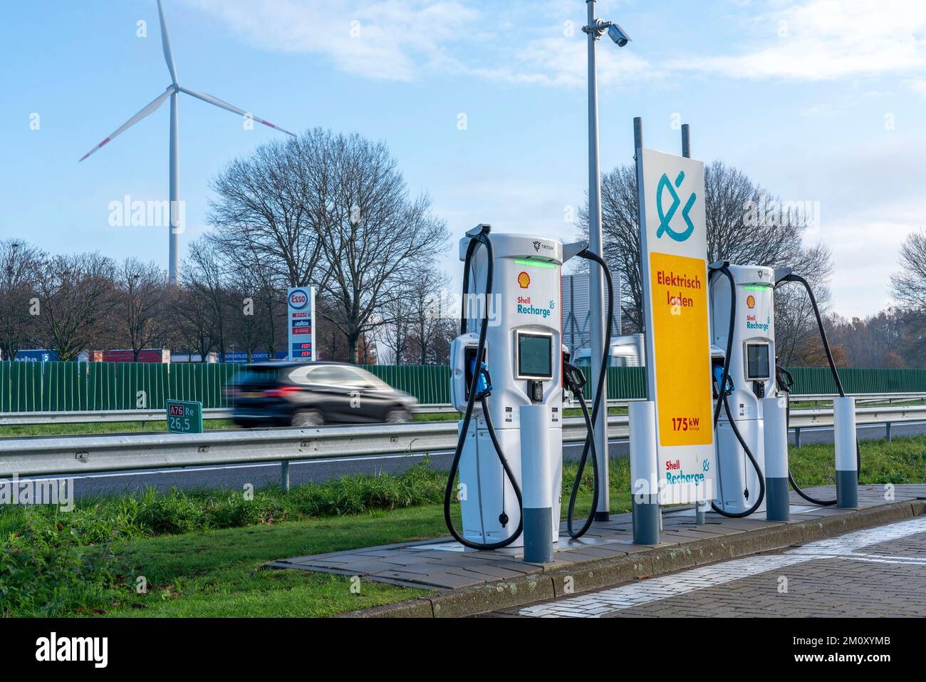 Recharge hi-res stock photography and images - Alamy