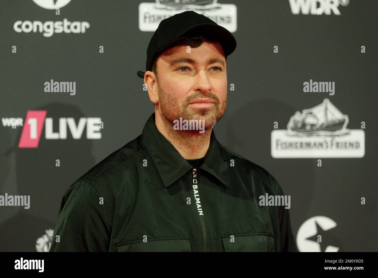 Bochum, Germany. 08th Dec, 2022. Singer Materia walks the red carpet to ...