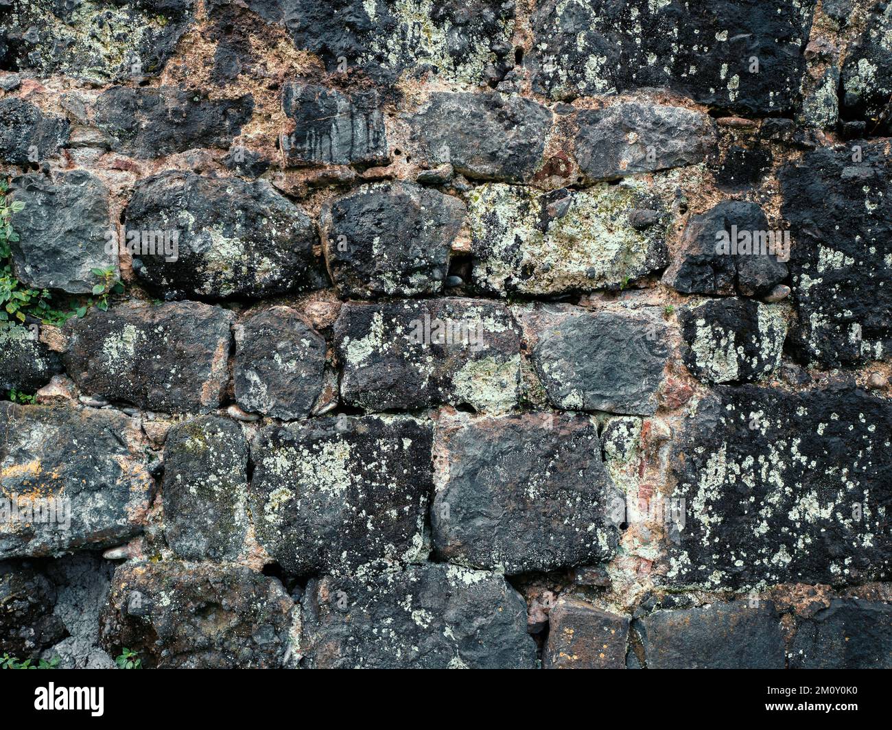 Black brick texture hi-res stock photography and images - Alamy