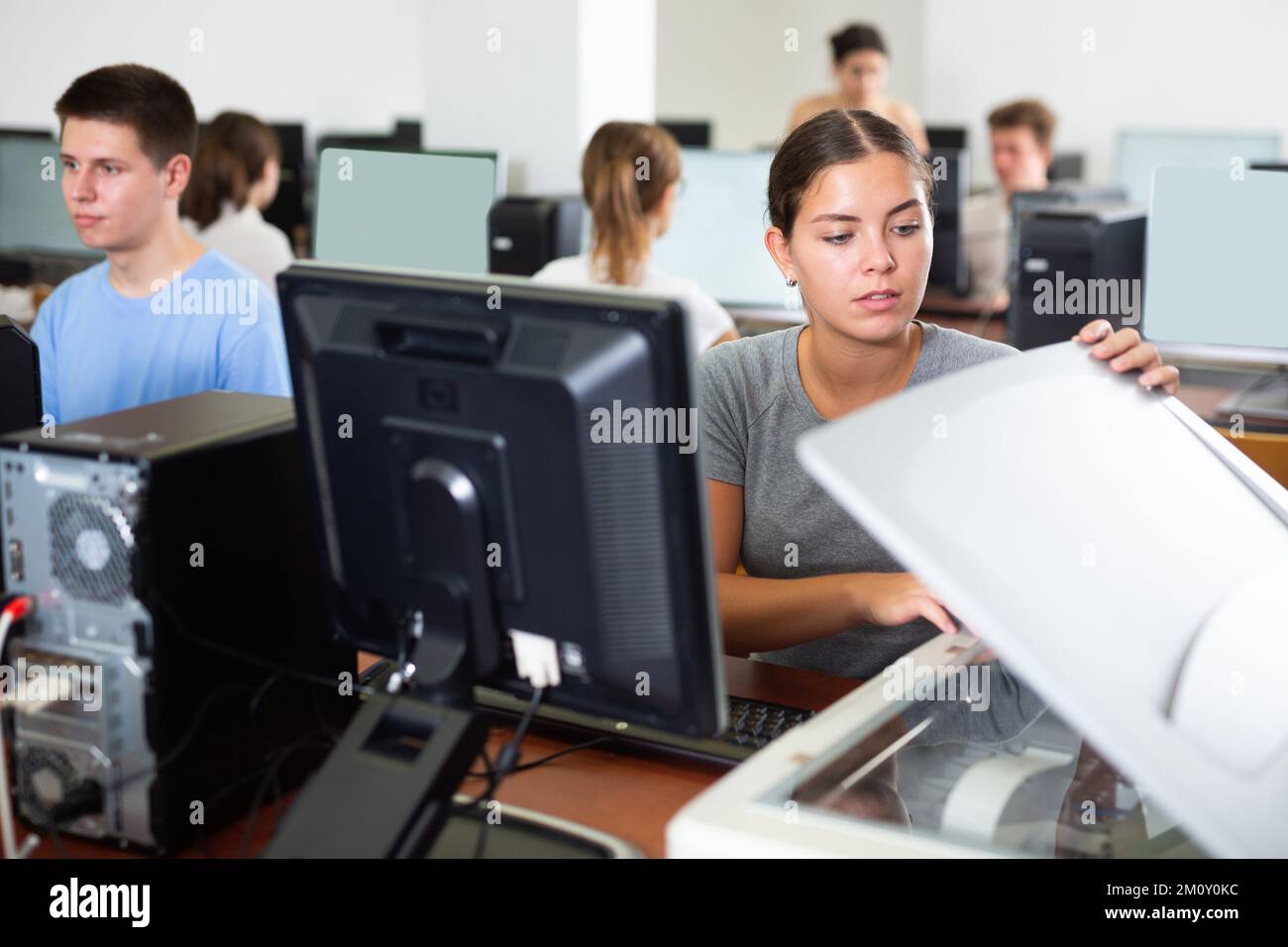 Copying classroom hi-res stock photography and images - Alamy