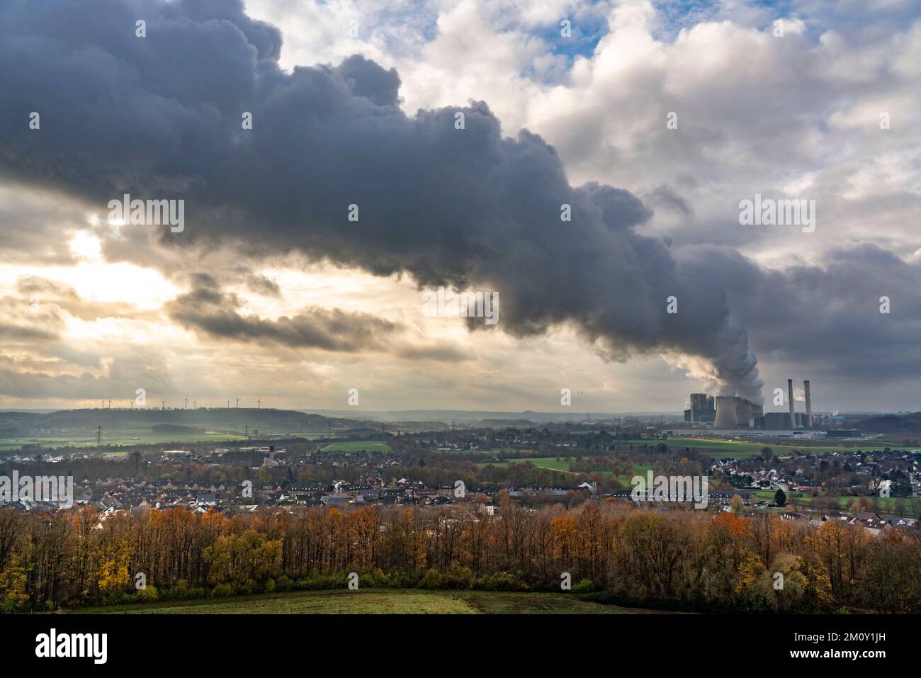Long smoke, steam plume of the Weisweiler lignite-fired power plant of ...