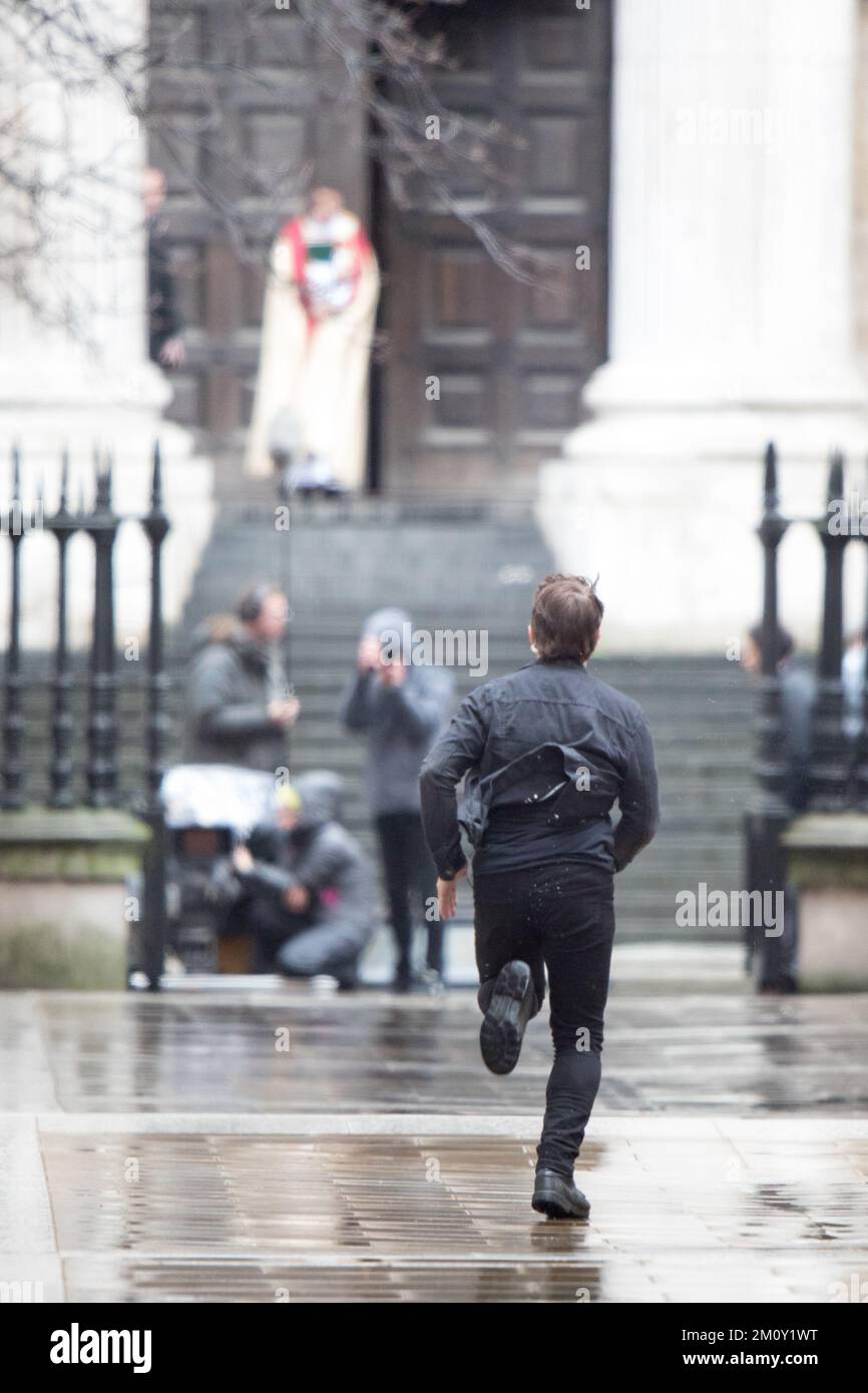 Tom Cruise Films Mission Impossible in London Stock Photo - Alamy