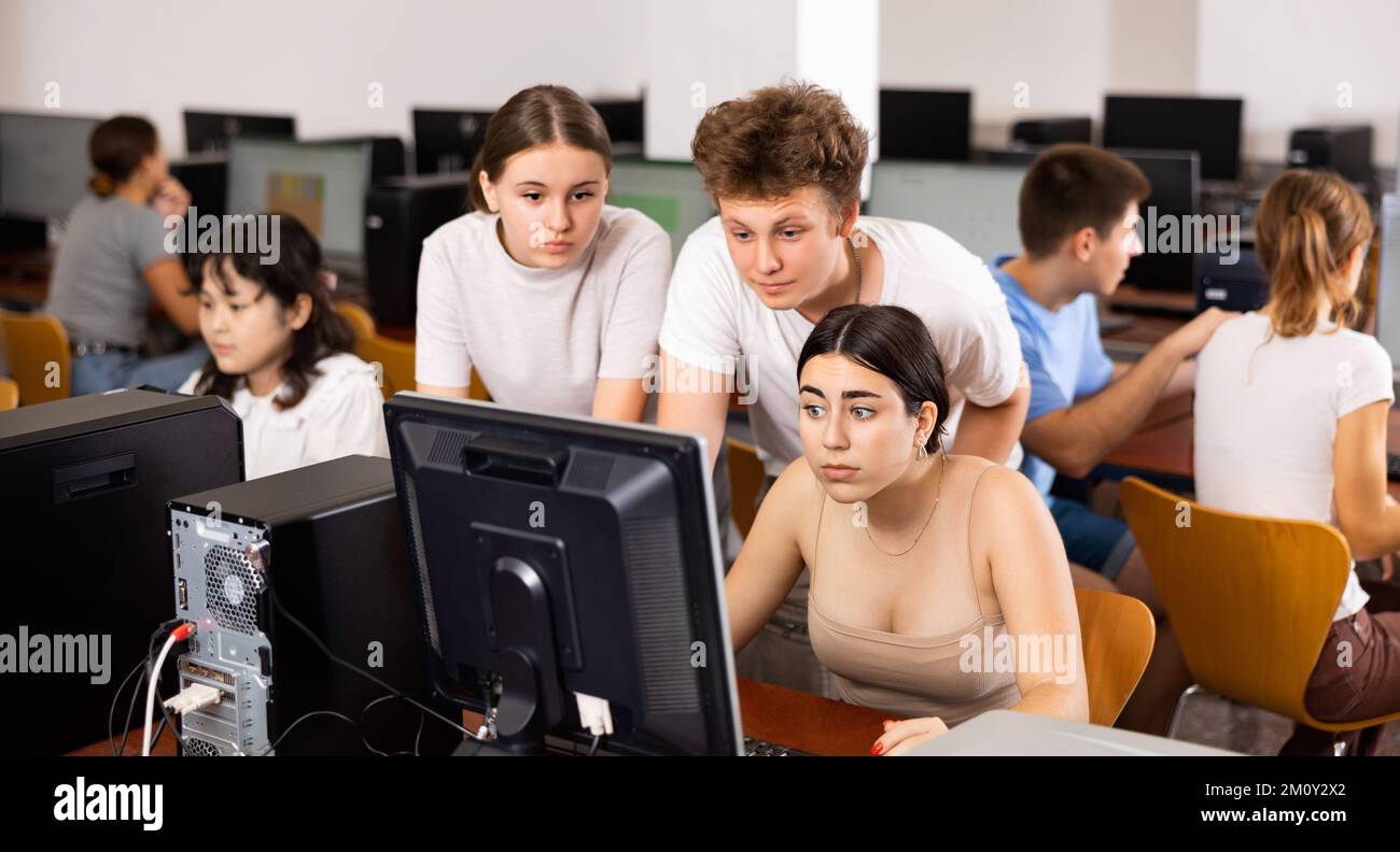 Portrait of multinational young students group emotionally reacting ...