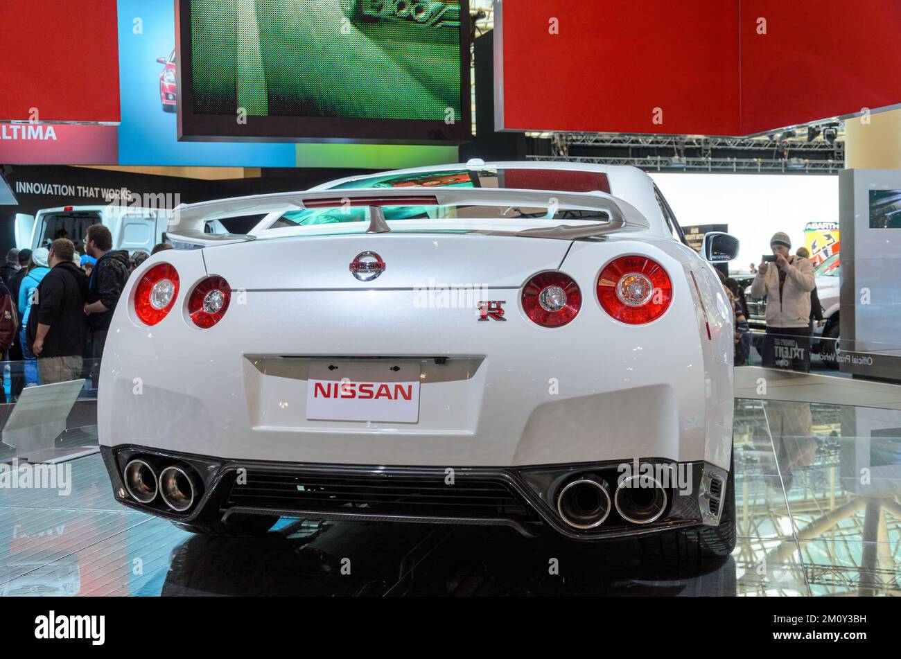 Nissan toronto autoshow hi-res stock photography and images - Alamy