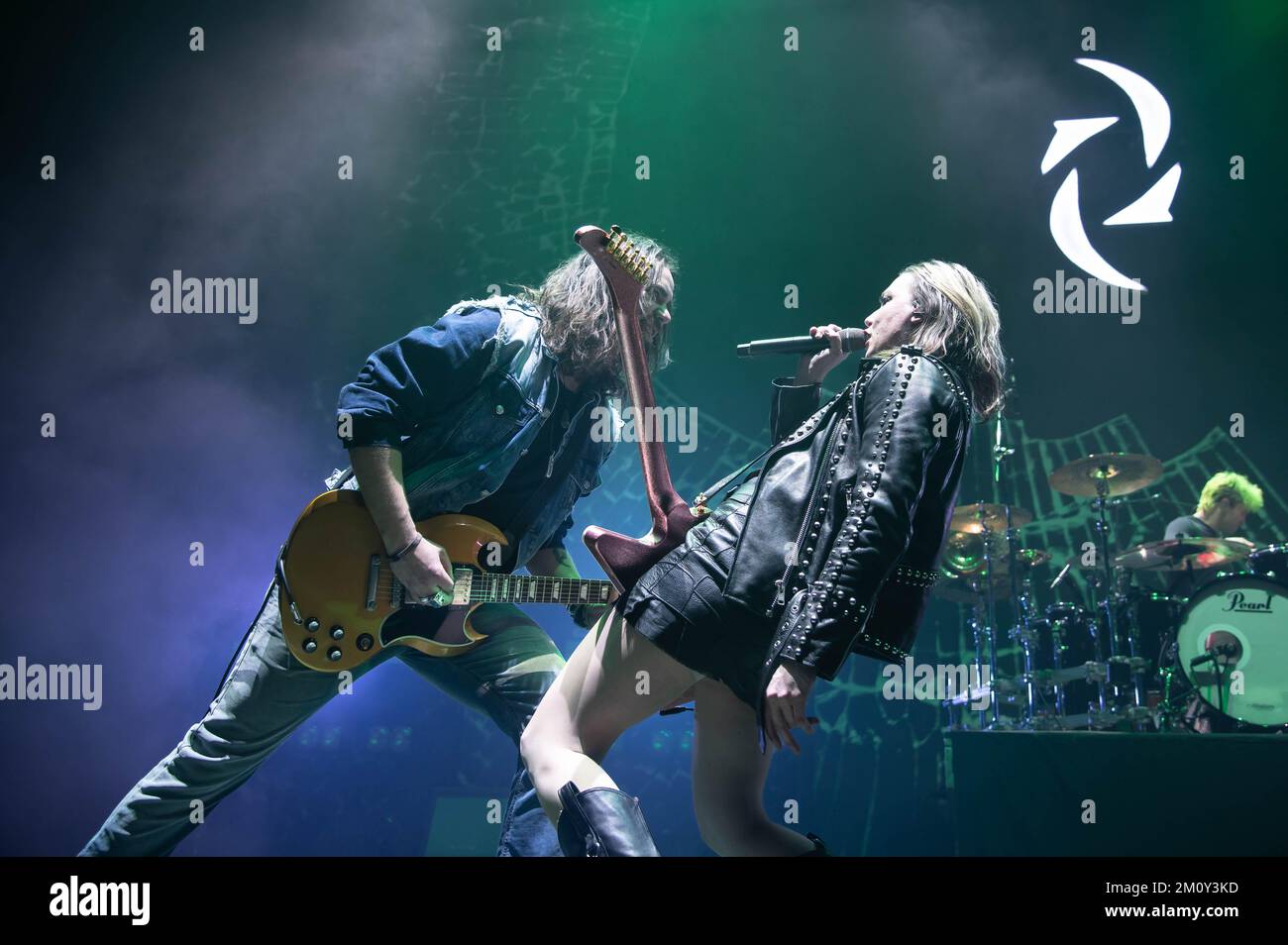 Lzzy Hale & Joe Hottinger of Halestorm performing at the OVO Hydro in ...