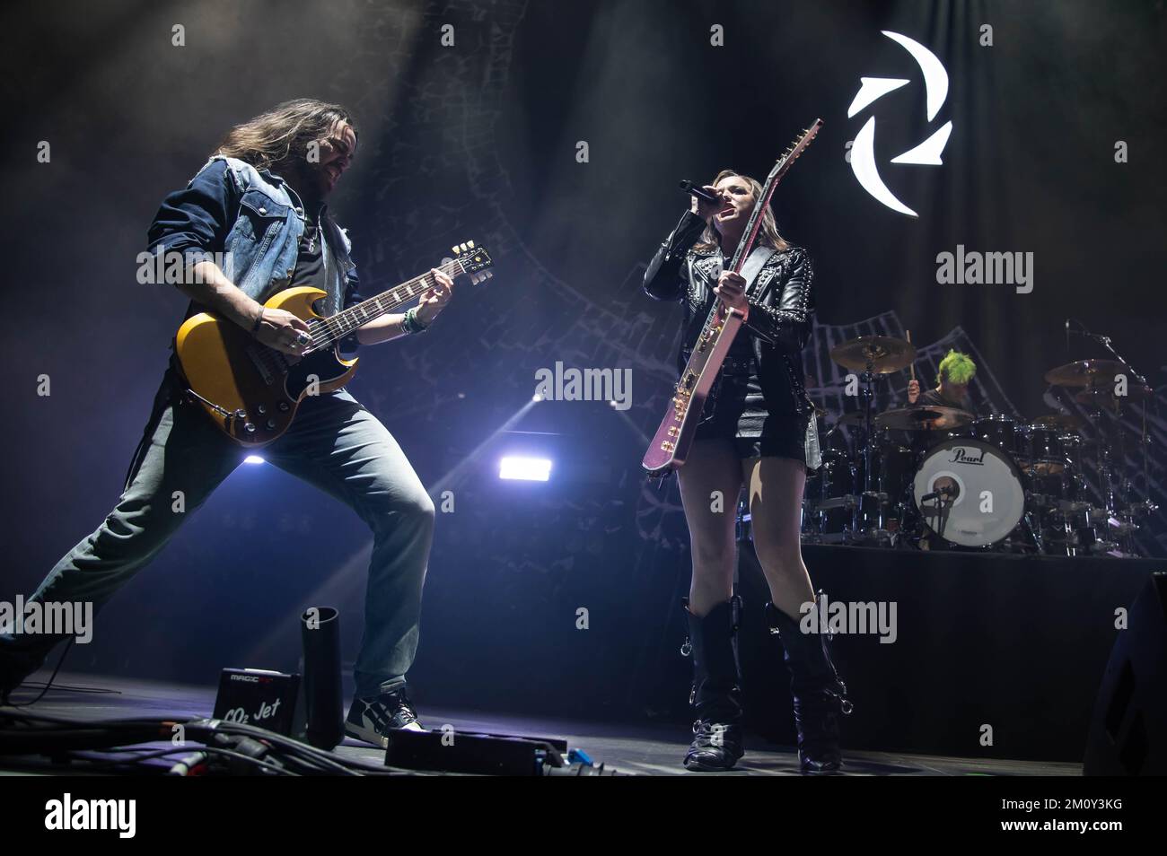 Lzzy Hale & Joe Hottinger of Halestorm performing at the OVO Hydro in ...