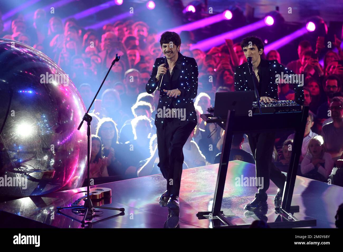 Santi francesi x factor hi-res stock photography and images - Alamy