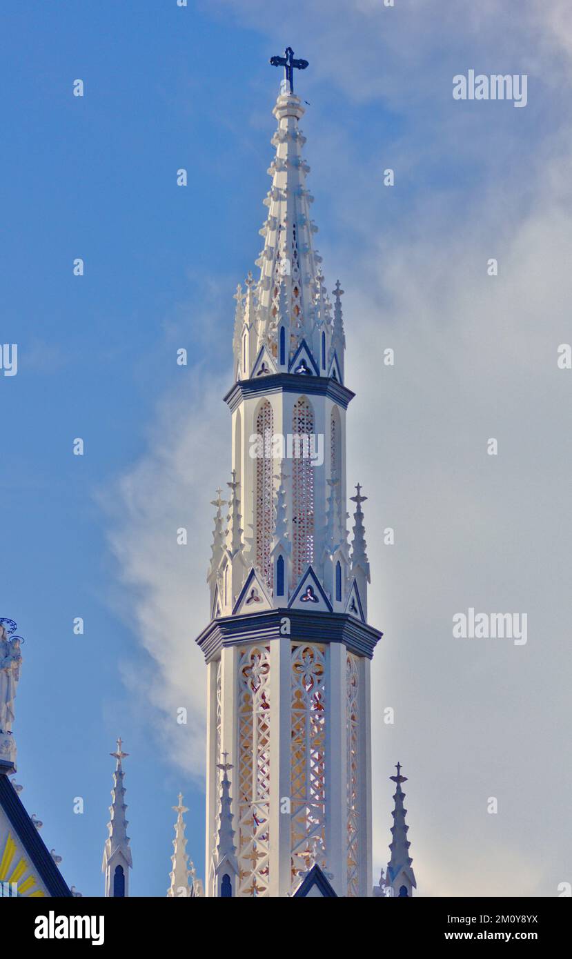 Medieval gothic architecture monument building hi-res stock photography ...