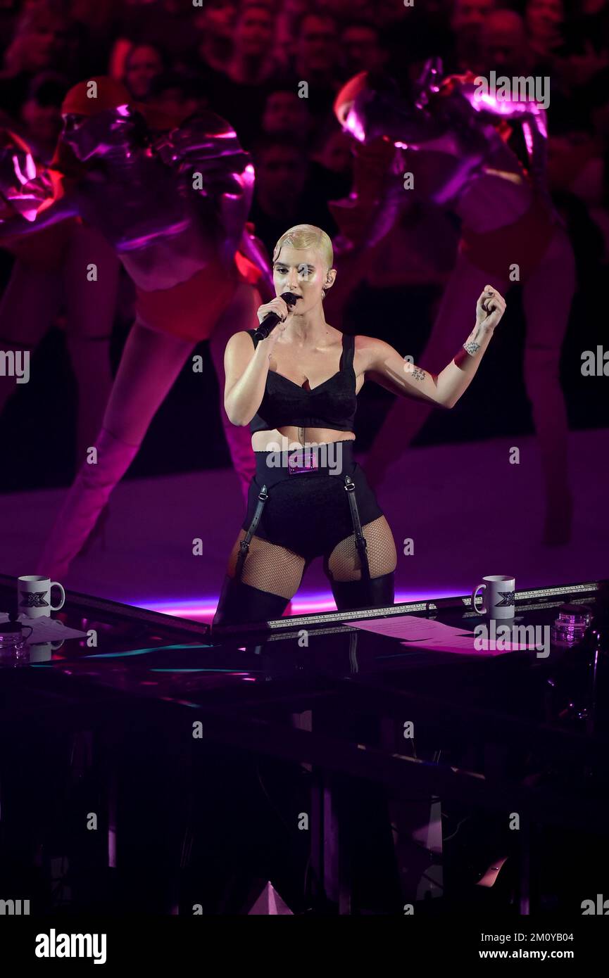 Beatrice quinta hi-res stock photography and images - Alamy