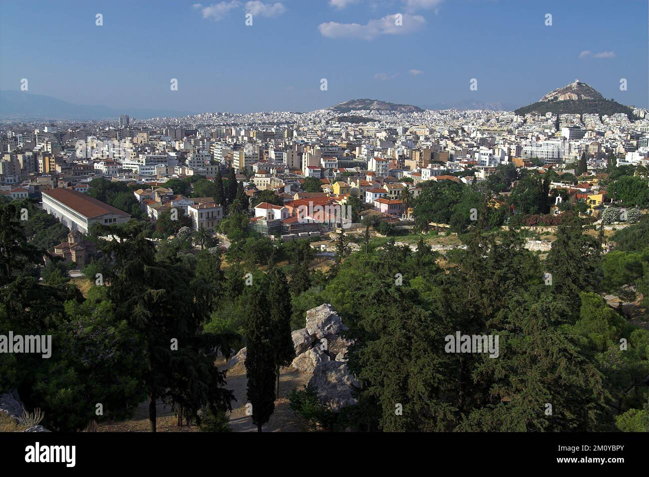 Vista general de la ciudad desde la acropolis hi-res stock photography ...