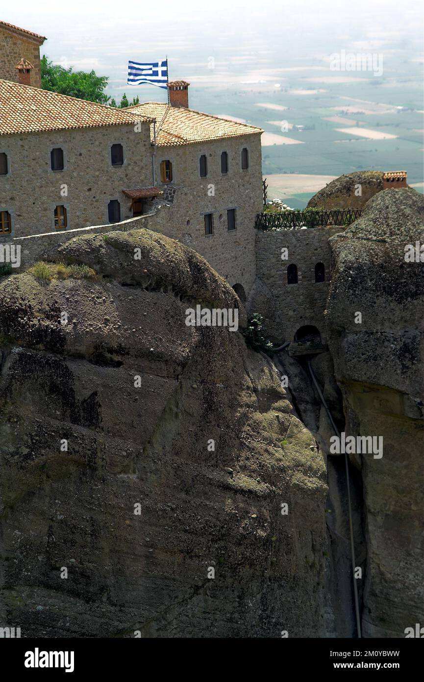 Meteory Μετέωρα Meteora Grecja Greece Griechenland; massif of sandstone ...