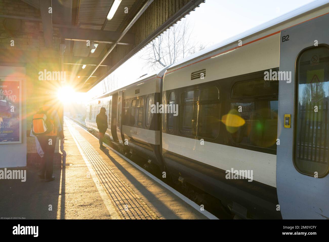 London UK, 9th December 2022. Commuters catch early morning train in a ...