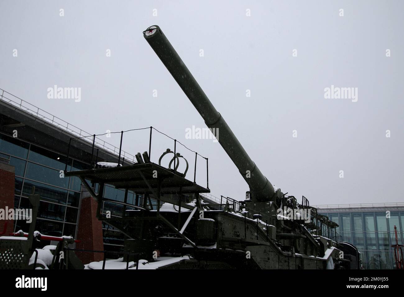 Super-heavy railway artillery system with guns from the sunken battleship Empress Maria. TM-3-12 ...