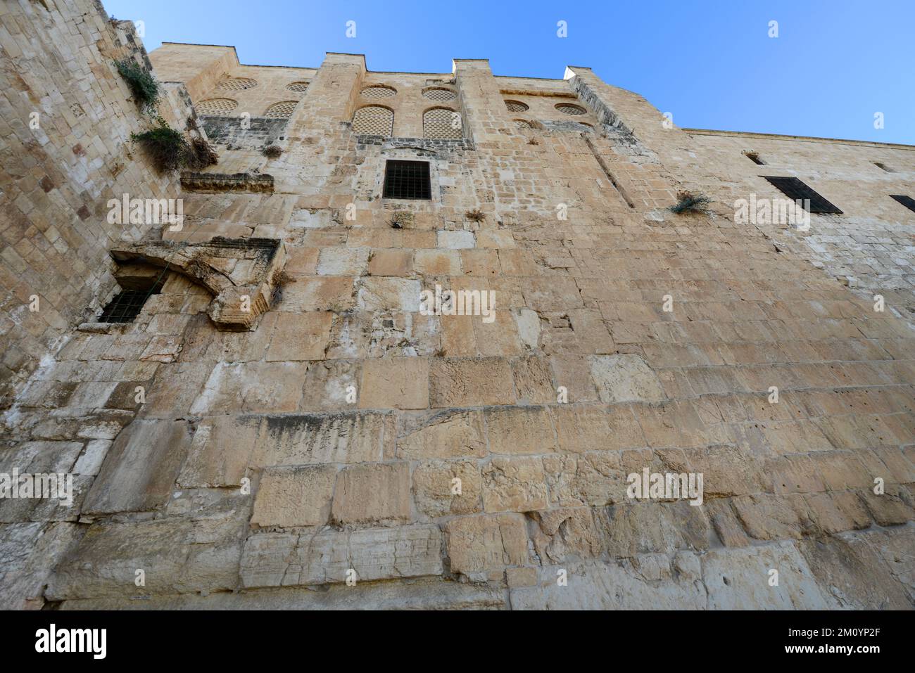 The western (double) Huldah Gate at the The southern wall of the Temple ...