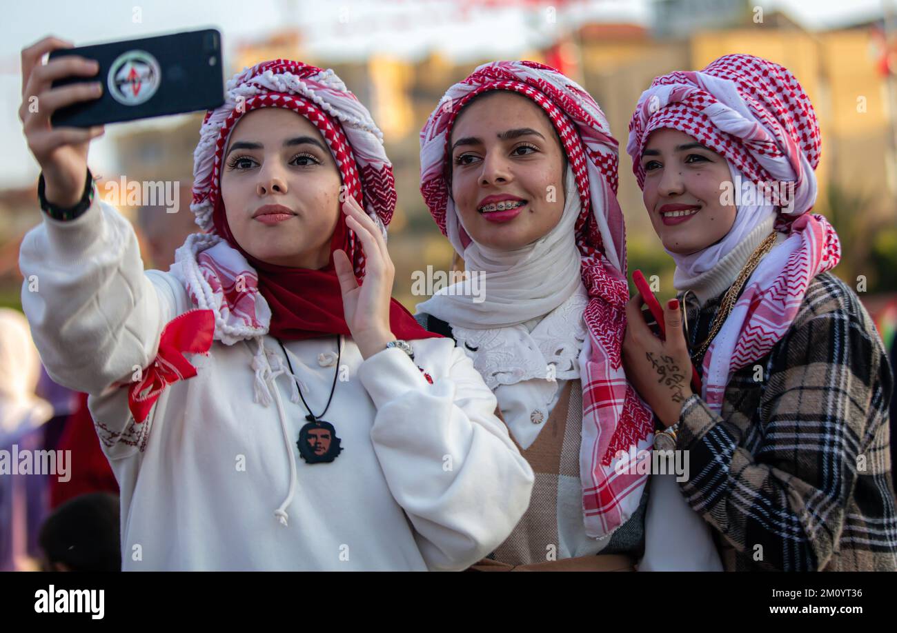 Gaza, Palestine. 08th Dec, 2022. Girls take a selfie during the ...