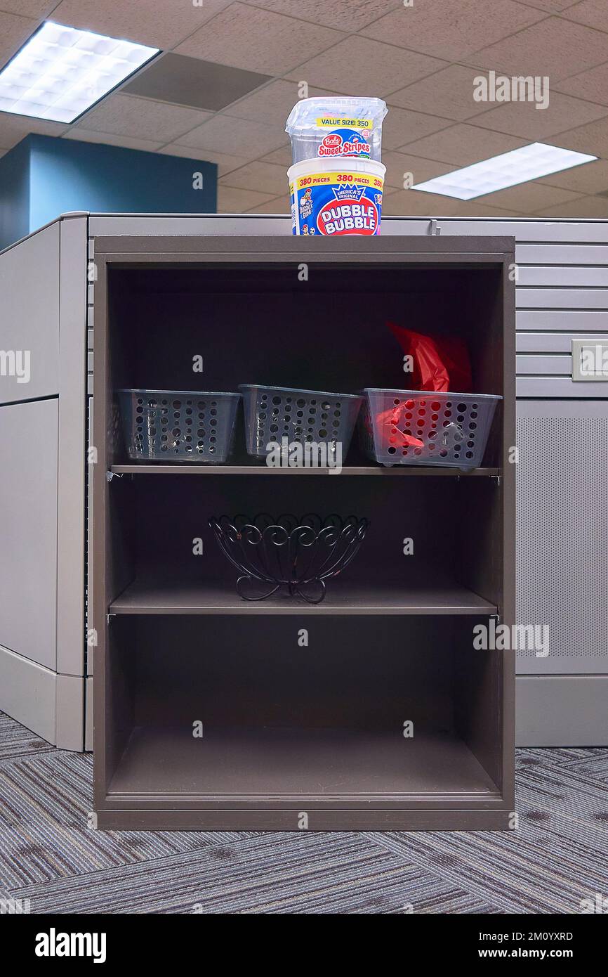 Modern storage containers hi-res stock photography and images - Alamy