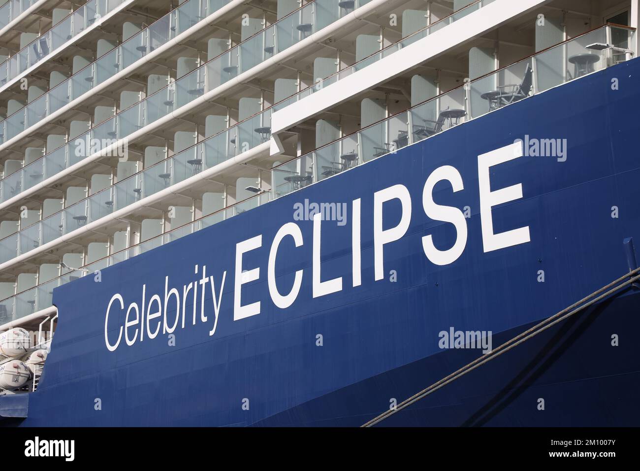 Sydney, Australia. 9th December 2022. The Celebrity Eclipse cruise ship ...