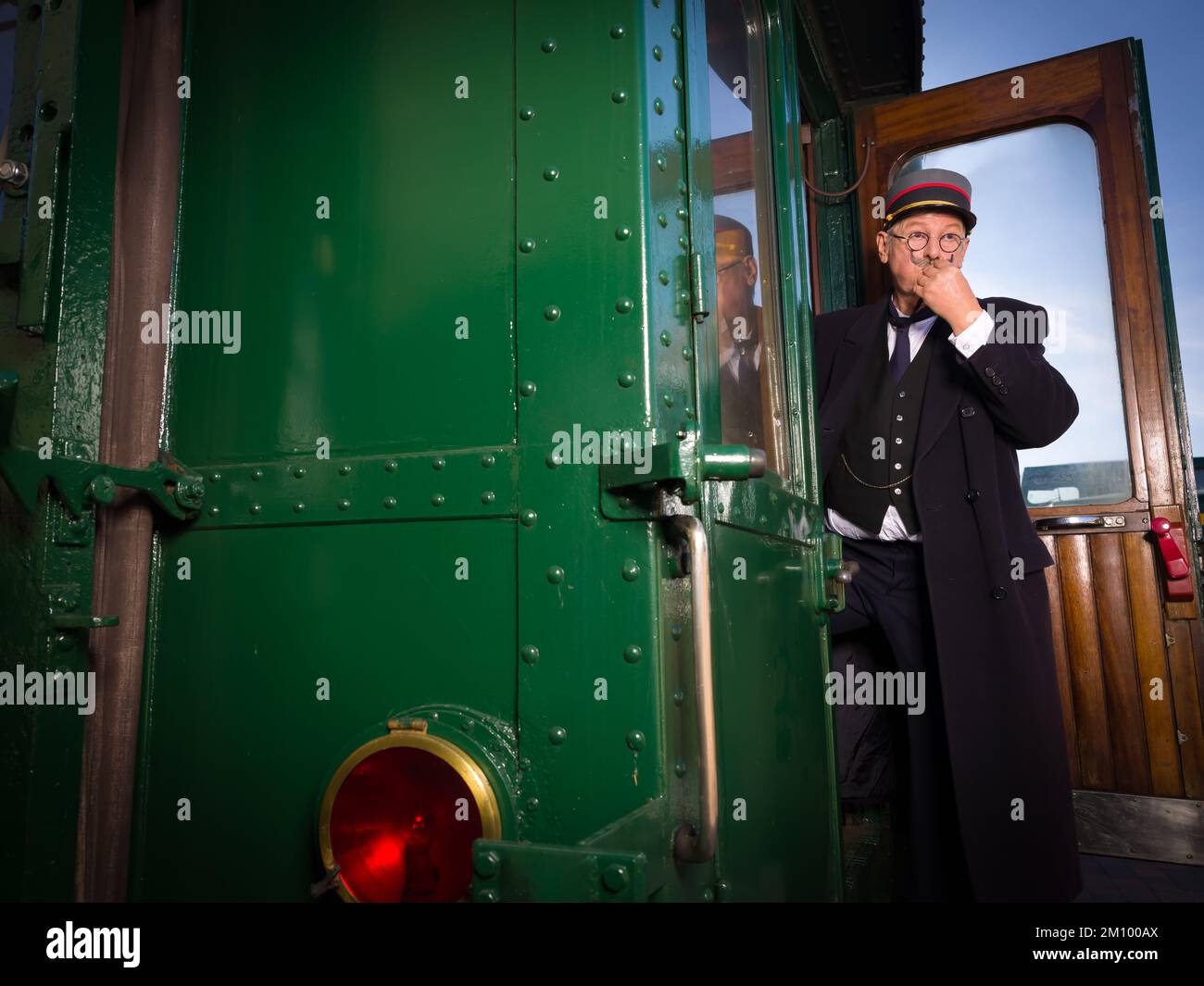 1920s traffic signal hi-res stock photography and images - Alamy