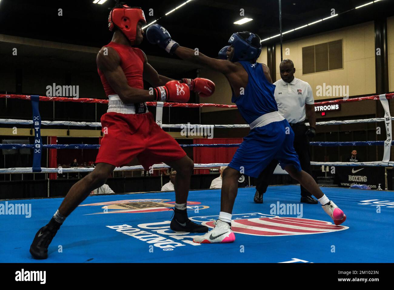 Lubbock, TX, USA. 8th Dec, 2022. Action between Raimier Walker of ...