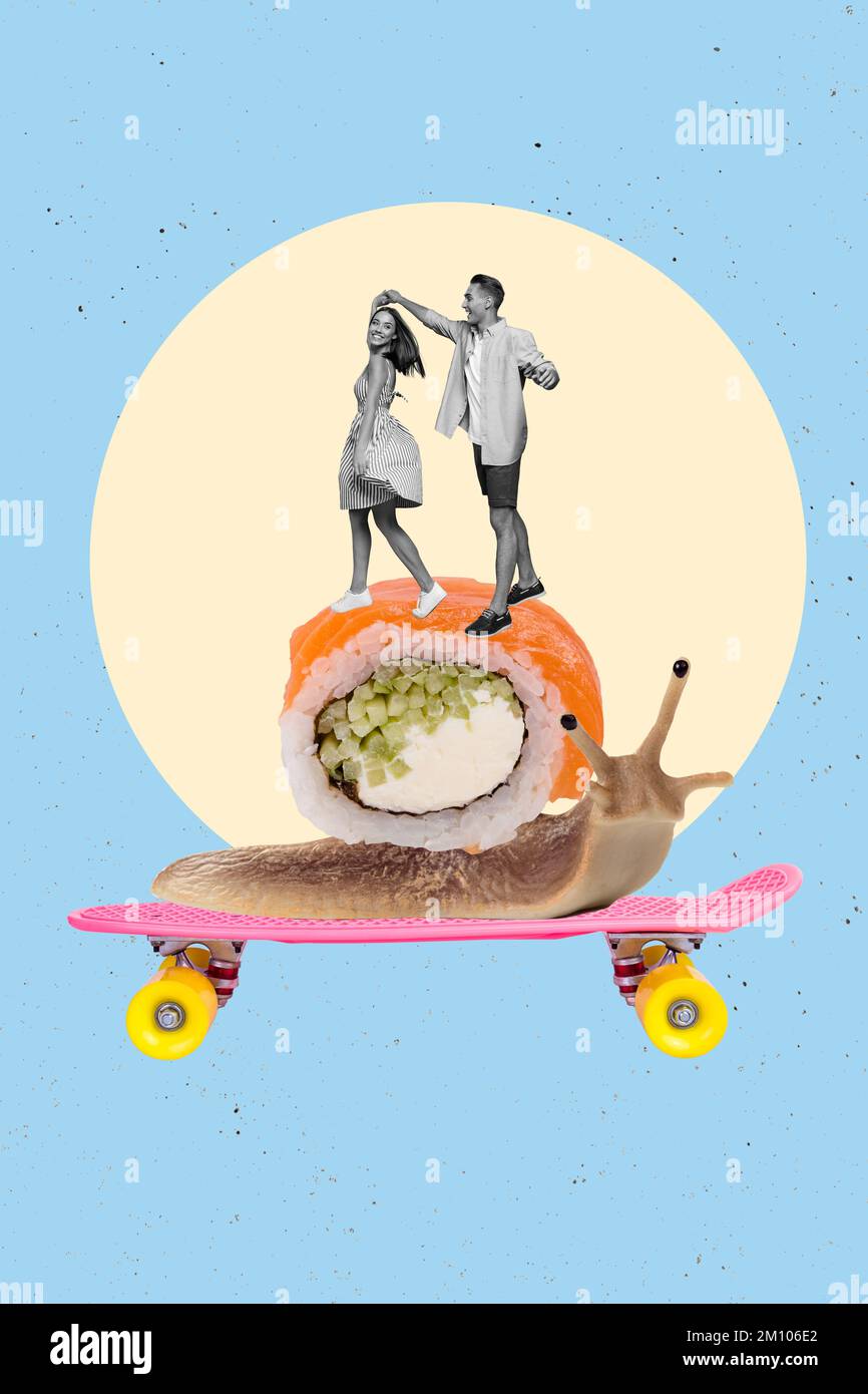 Moving sushi restaurant hi-res stock photography and images - Alamy