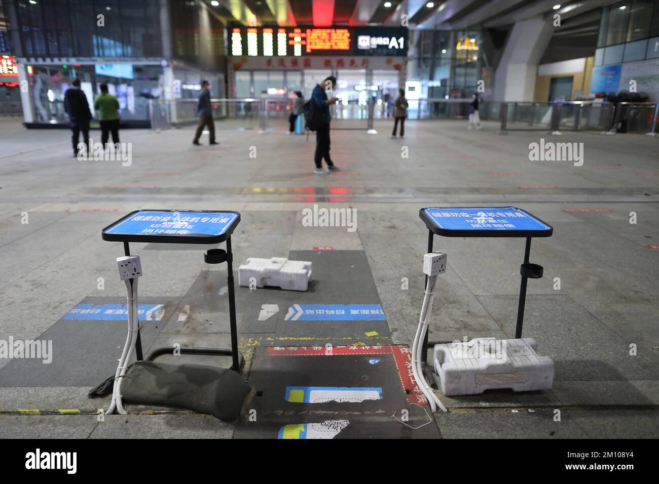 Shenzhenbei Railway Station resumed normal operation in Shenzhen City ...