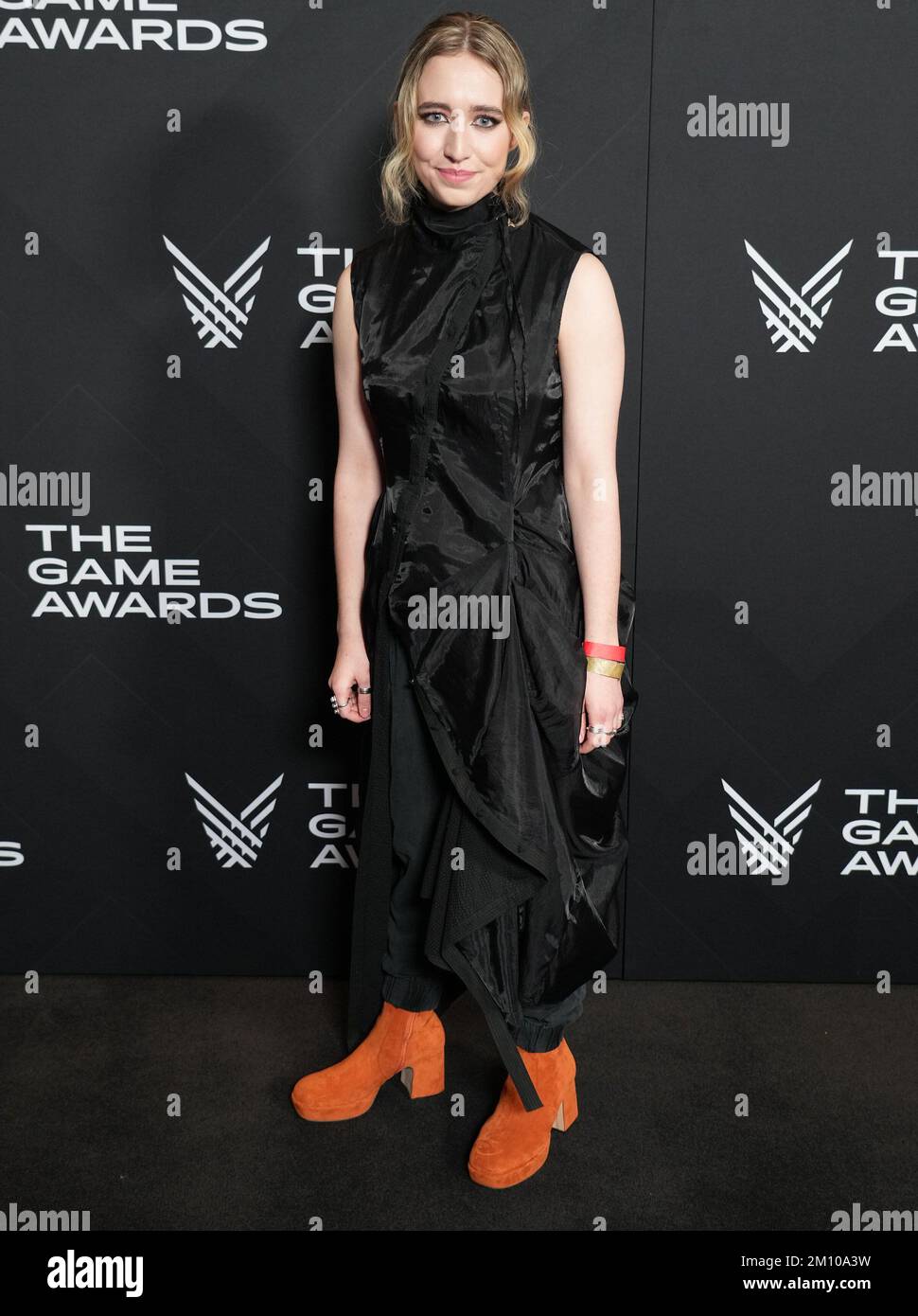 Los Angeles, USA. 08th Dec, 2022. Charlotte McBurney arrives at The ...