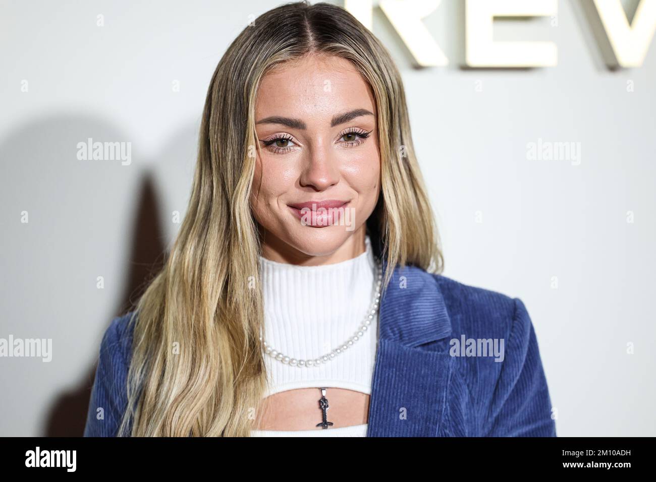 BEVERLY HILLS, LOS ANGELES, CALIFORNIA, USA - DECEMBER 08: American ...