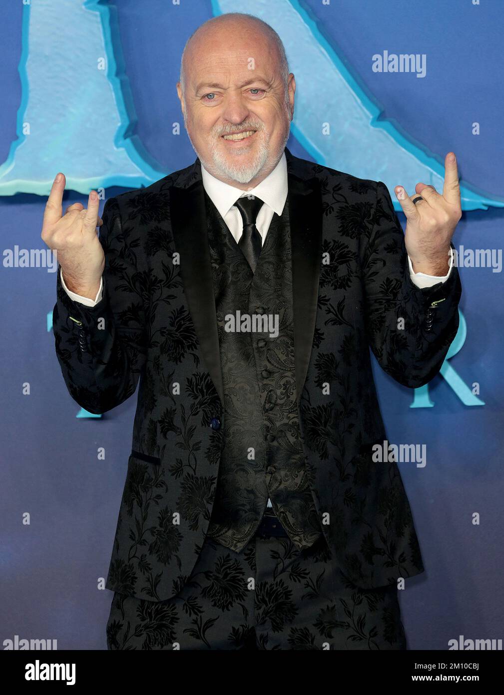 Dec 06, 2022 - London, England, UK - Bill Bailey attending Avatar: The ...