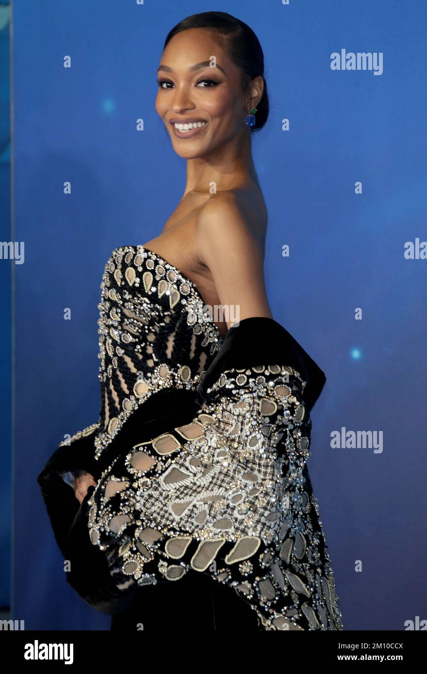 Dec 06, 2022 - London, England, UK - Jourdan Dunne attending Avatar ...