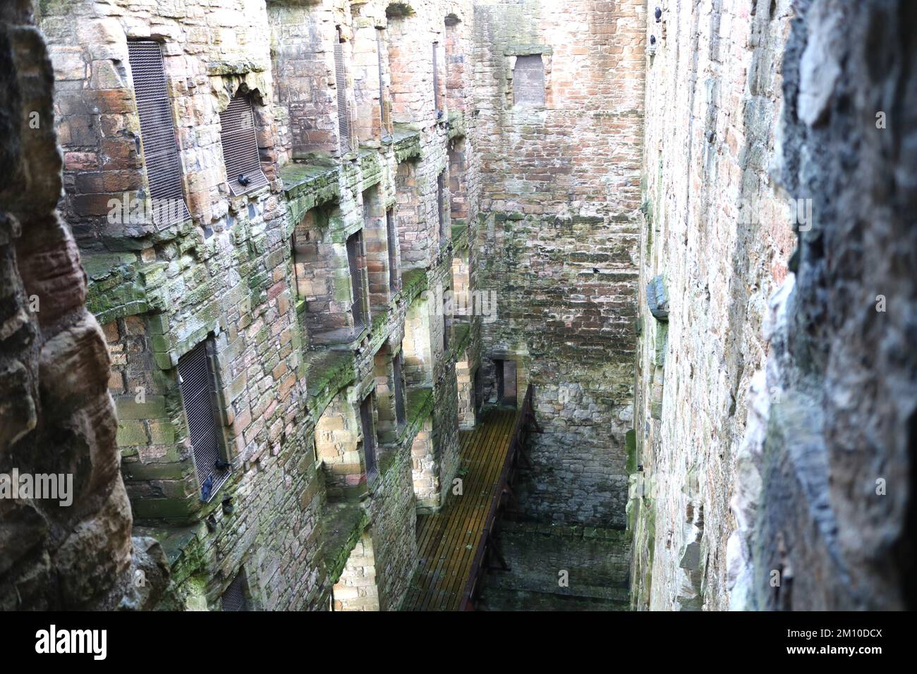 Linlithgow Palace in Linlithgow, Scotland Stock Photo - Alamy