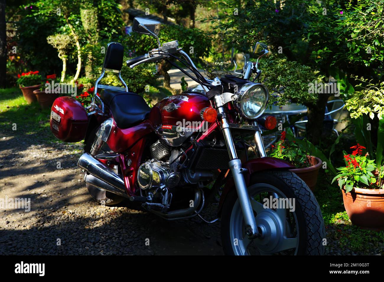 Closeup shot cruiser motorcycle hi-res stock photography and images - Alamy