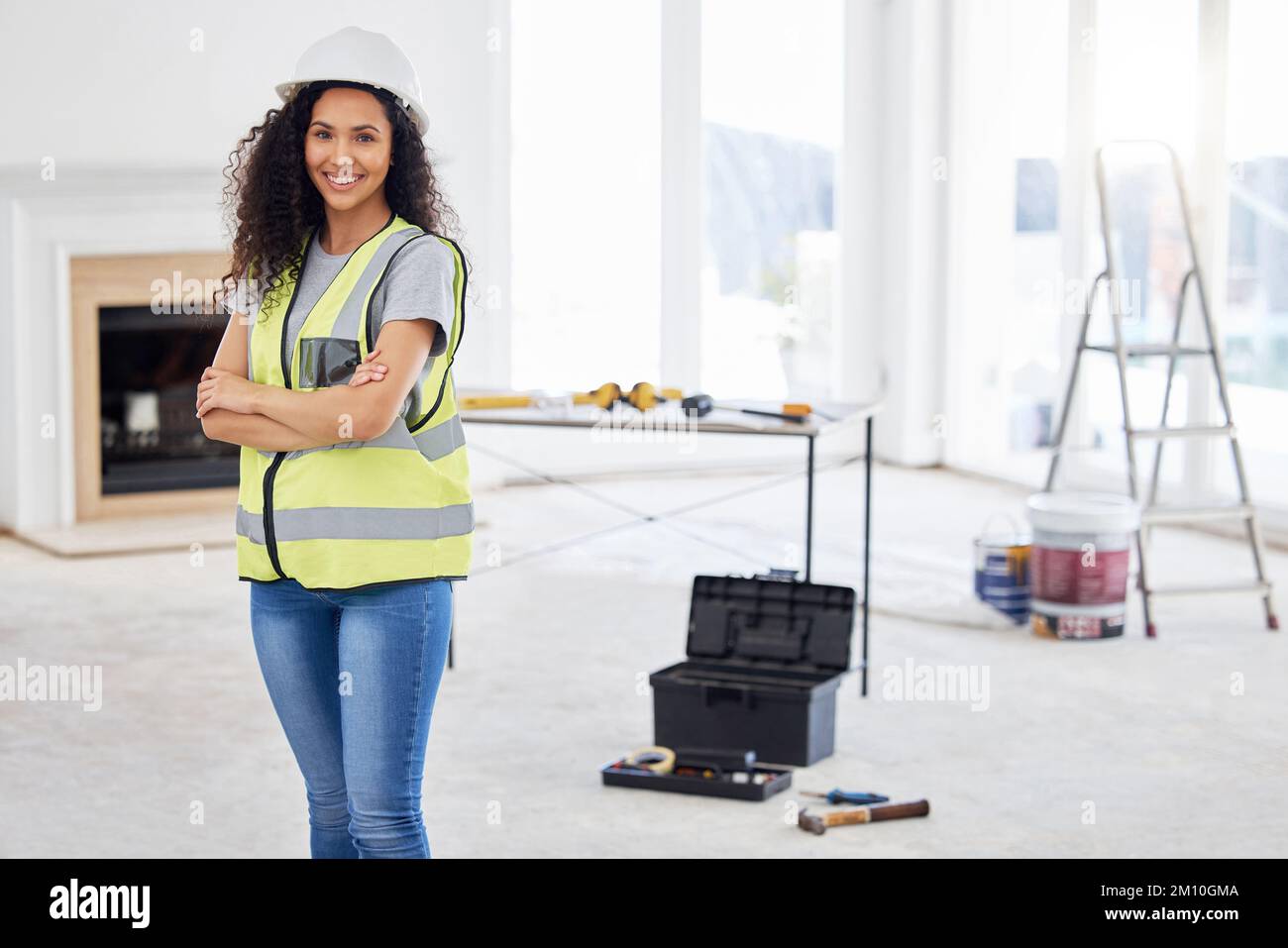 Youve hired the best contractor. an attractive young contractor ...