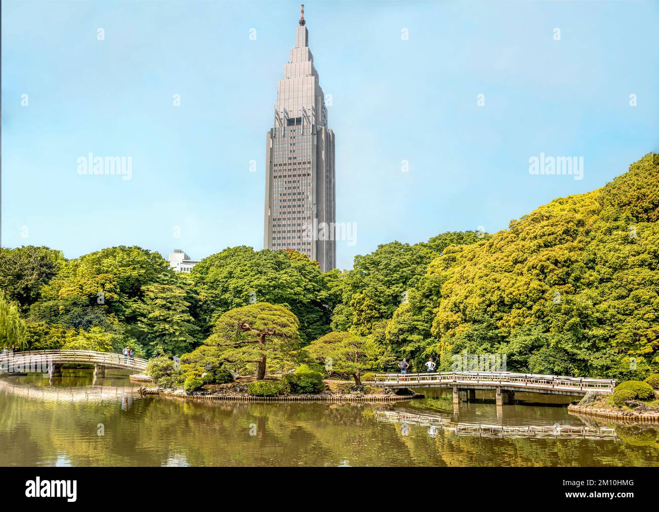 Shinjuku garten hi-res stock photography and images - Alamy