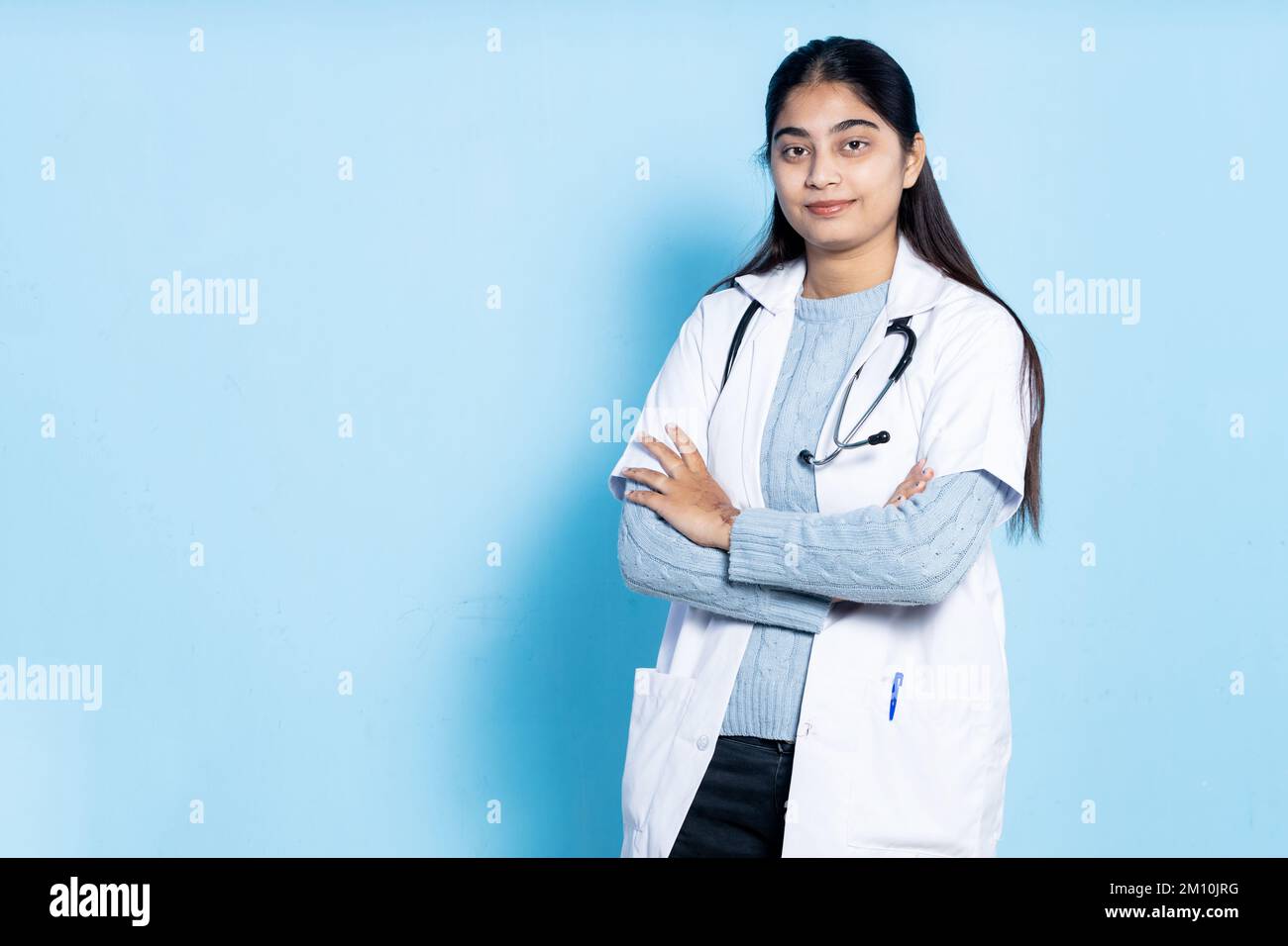 Portrait professional surgeon looking hi-res stock photography and ...