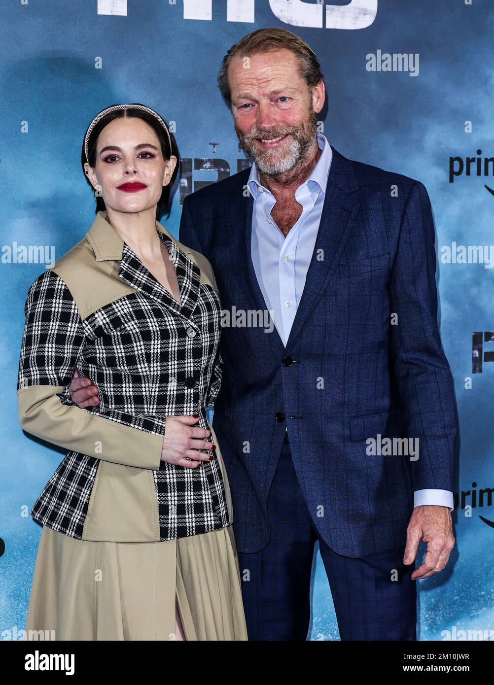 London, UK. 08th Dec, 2022. Emily Hampshire and Iain Glen attend the ...