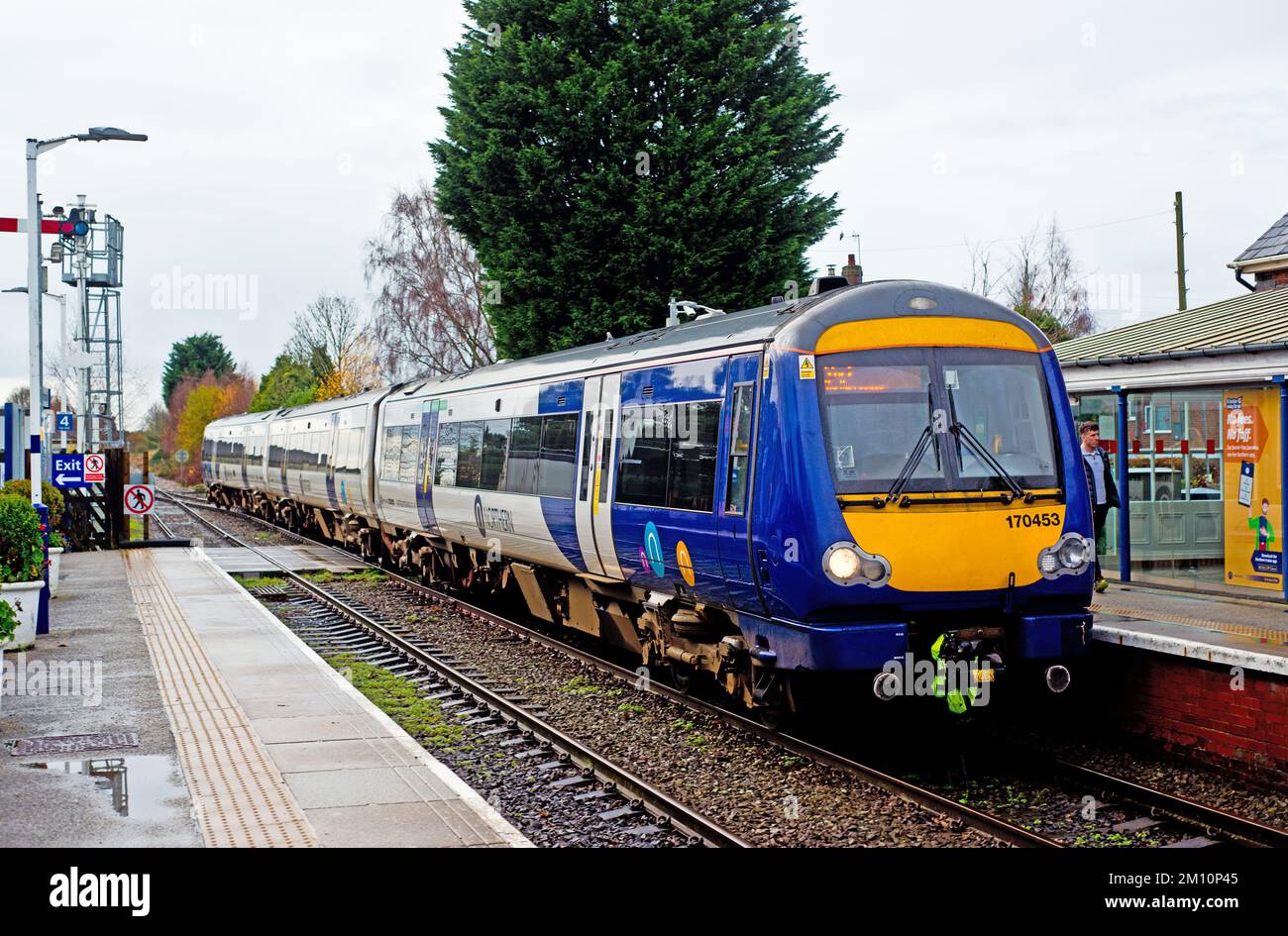Class 170 northern rail unit hi-res stock photography and images - Alamy