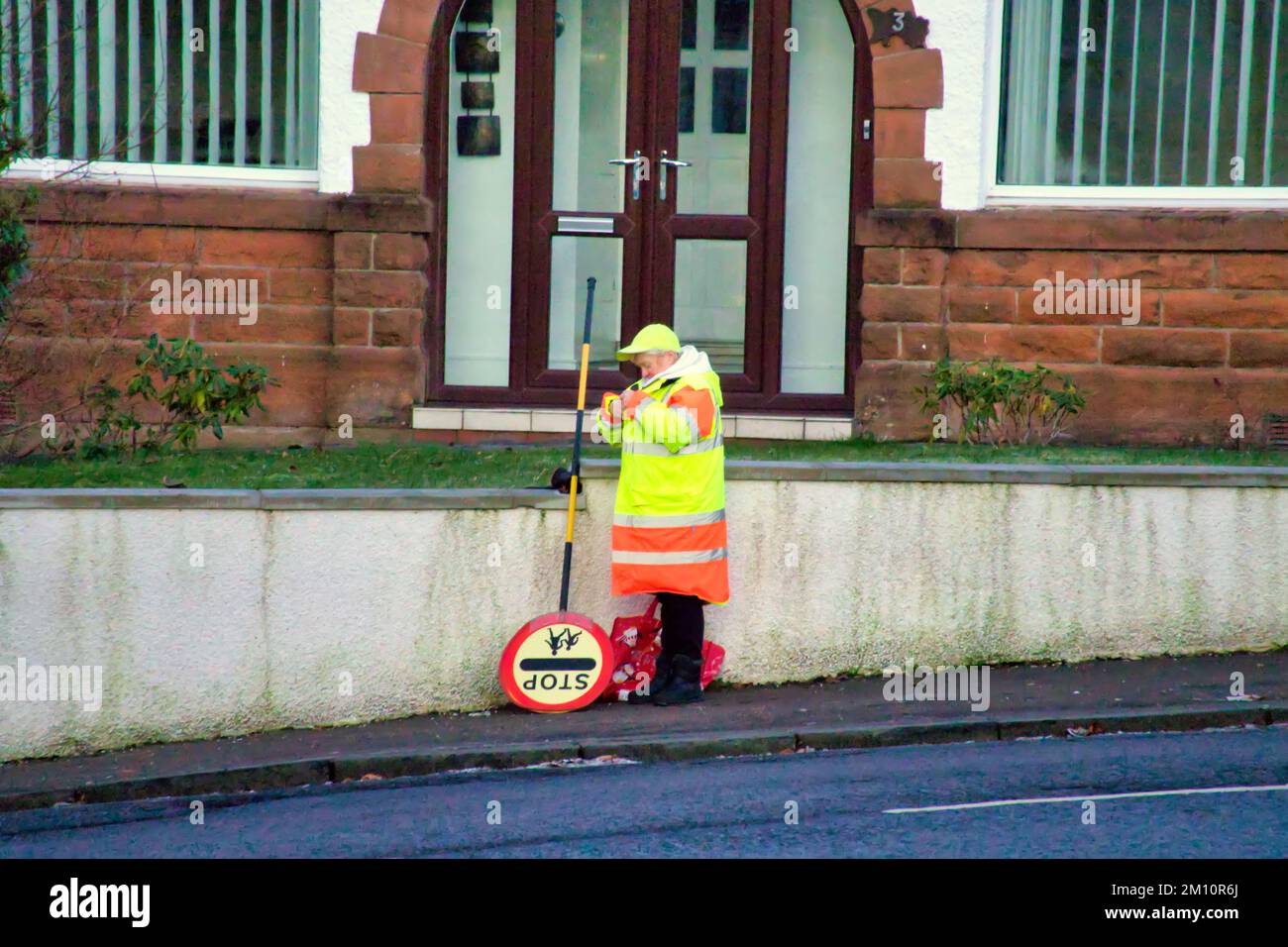 Lollipop lady hi-res stock photography and images - Alamy