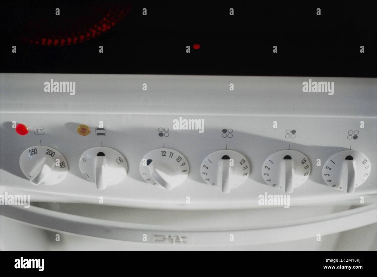 Indicator dials hi-res stock photography and images - Alamy