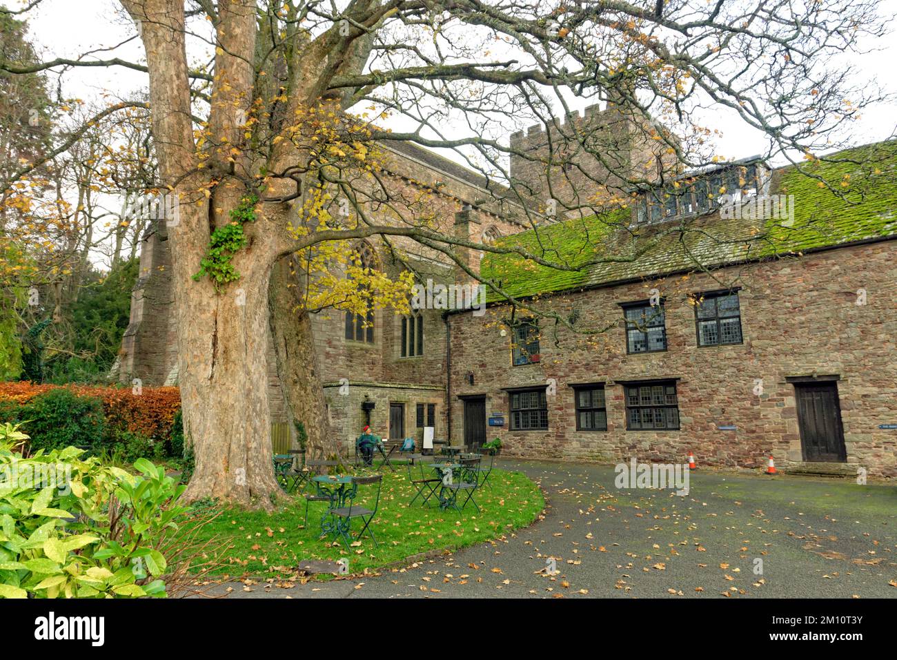 Brecon cathedral hi-res stock photography and images - Alamy