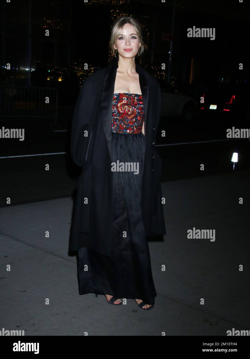 New York, NY, USA. 08th Dec, 2022. Anna Weyant at The Museum of Modern ...